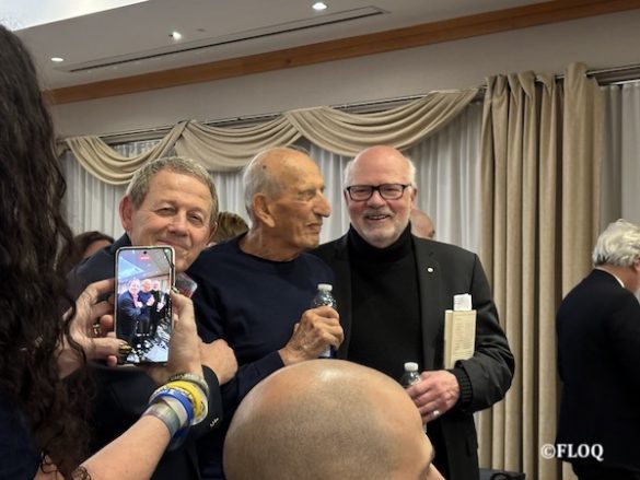 A night of remembrance on International Holocaust Day – FLOQ